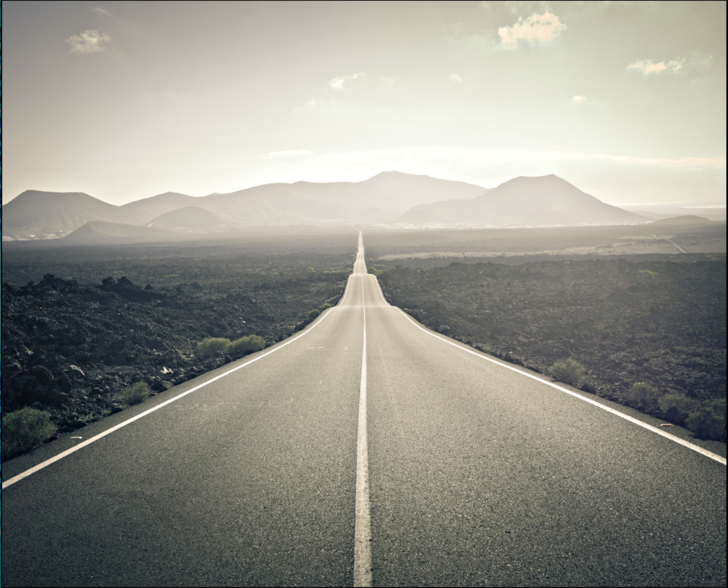 Vision, Mission, Strategie, Ziele - Der Weg zum weit entfernten Ziel Vision, Mission, Strategie, Ziele - Der Weg zum weit entfernten Ziel